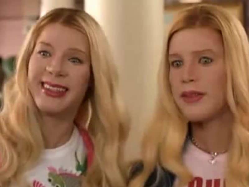 11 Classic Chick Flicks for a perfect retro girls night in