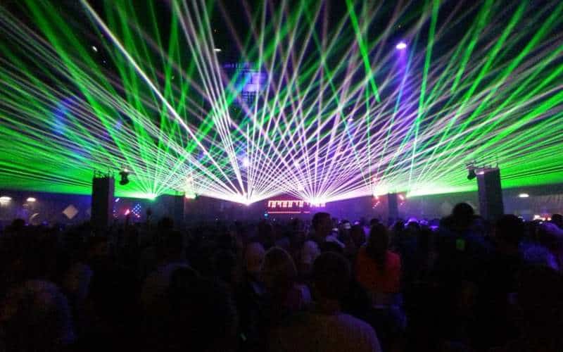 11 Rave & Dance Tracks From 1990 That Kicked Off an Epic Decade